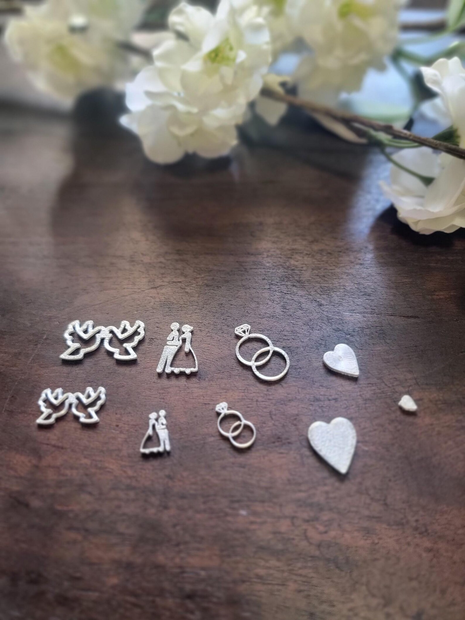 Wedding Table Scatter, Confetti - Etsy