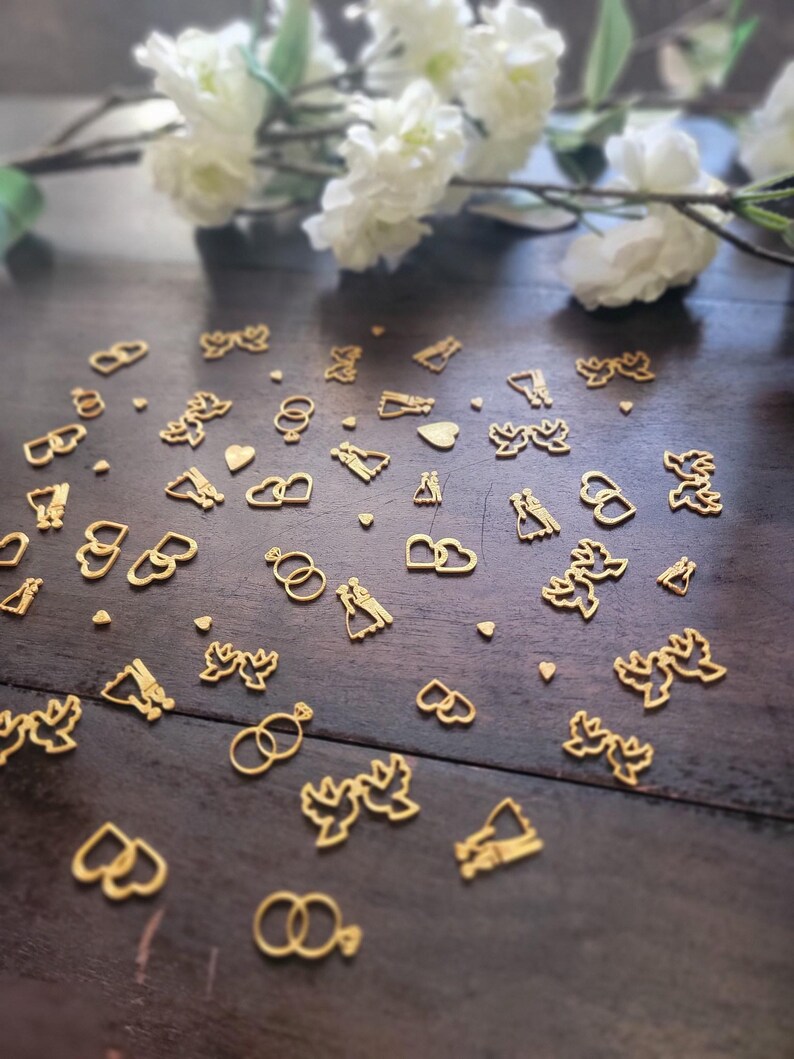 Wedding Table Scatter, Confetti - Etsy