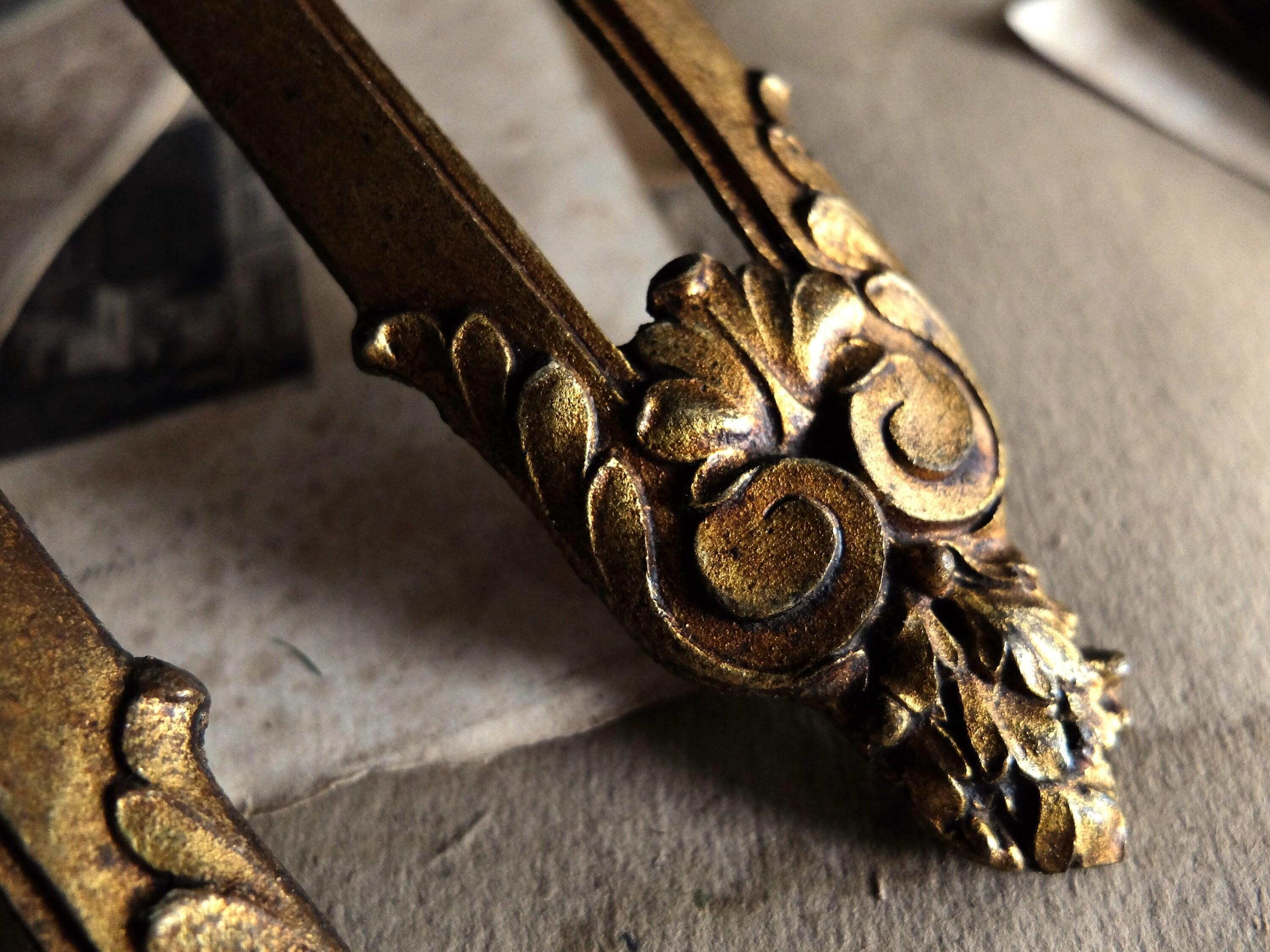 Antique French Gilt Bronze Decorative Furniture/ Decorative Hardware ...