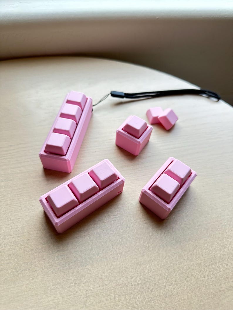 Custom Made Keyboard Keycaps Fidget Desk Toy Keychain | ASMR Clicky ...