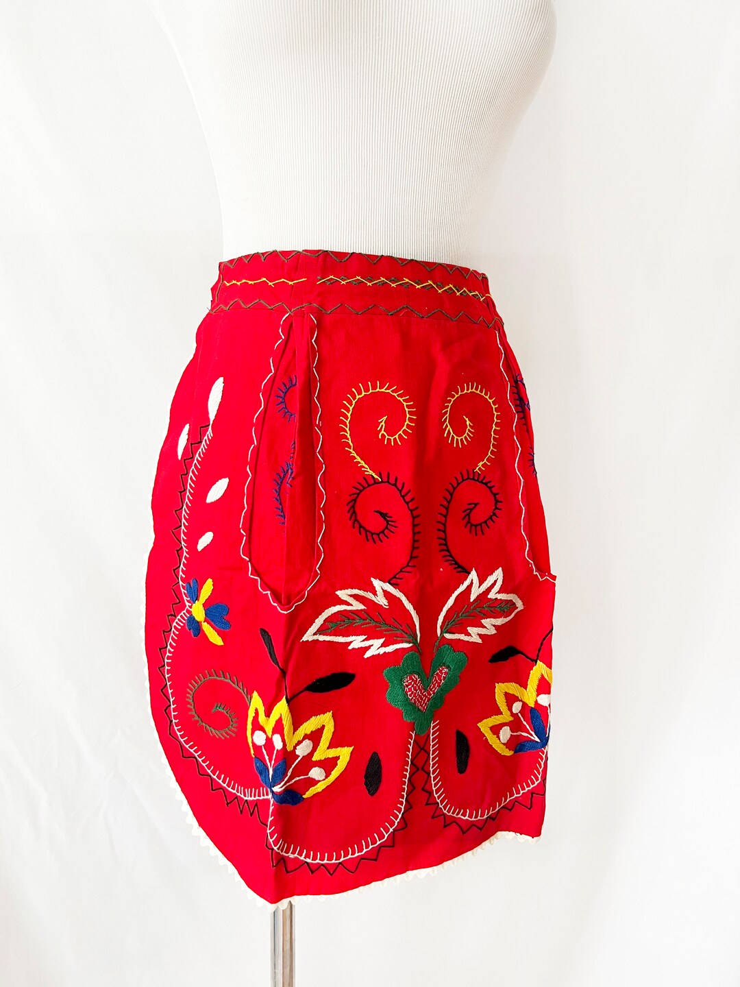 Half Apron Red With Colorful Embroidery - Etsy