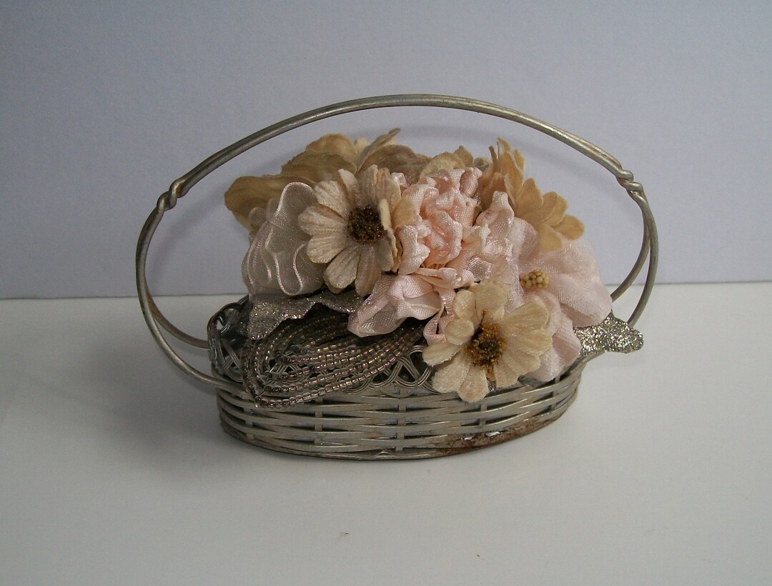 Vintage Metal Wire Flower Basket Beaded Flowers Velvet Flowers - Etsy