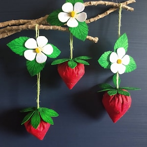 DIY Craft Kit - Sew Your Own Strawberries, Easter, Valentine, Felt ...