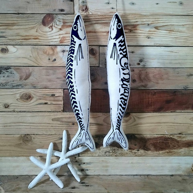 Hanging Stuffed Fish Trio Seaside Decor Wall Hanging - Etsy