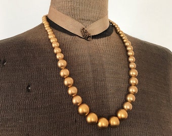 Vintage Green and Gold Plastic Necklace | Etsy