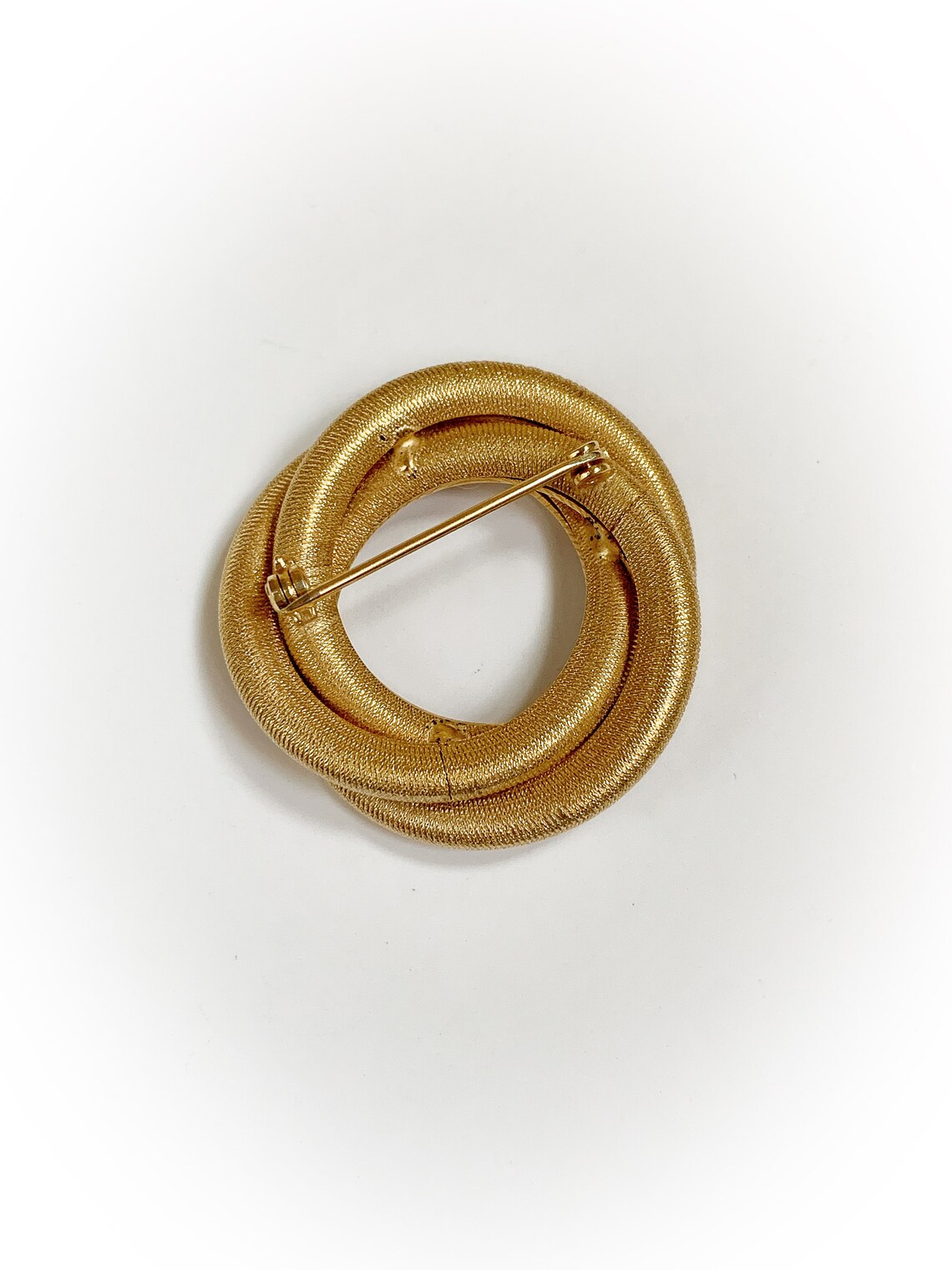 Vintage Gold Tone Metal Coil Circle Brooch - Etsy