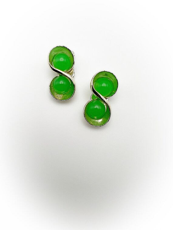 Vintage Neon Green Plastic Balls in Figure 8 Gold Ton… - Gem