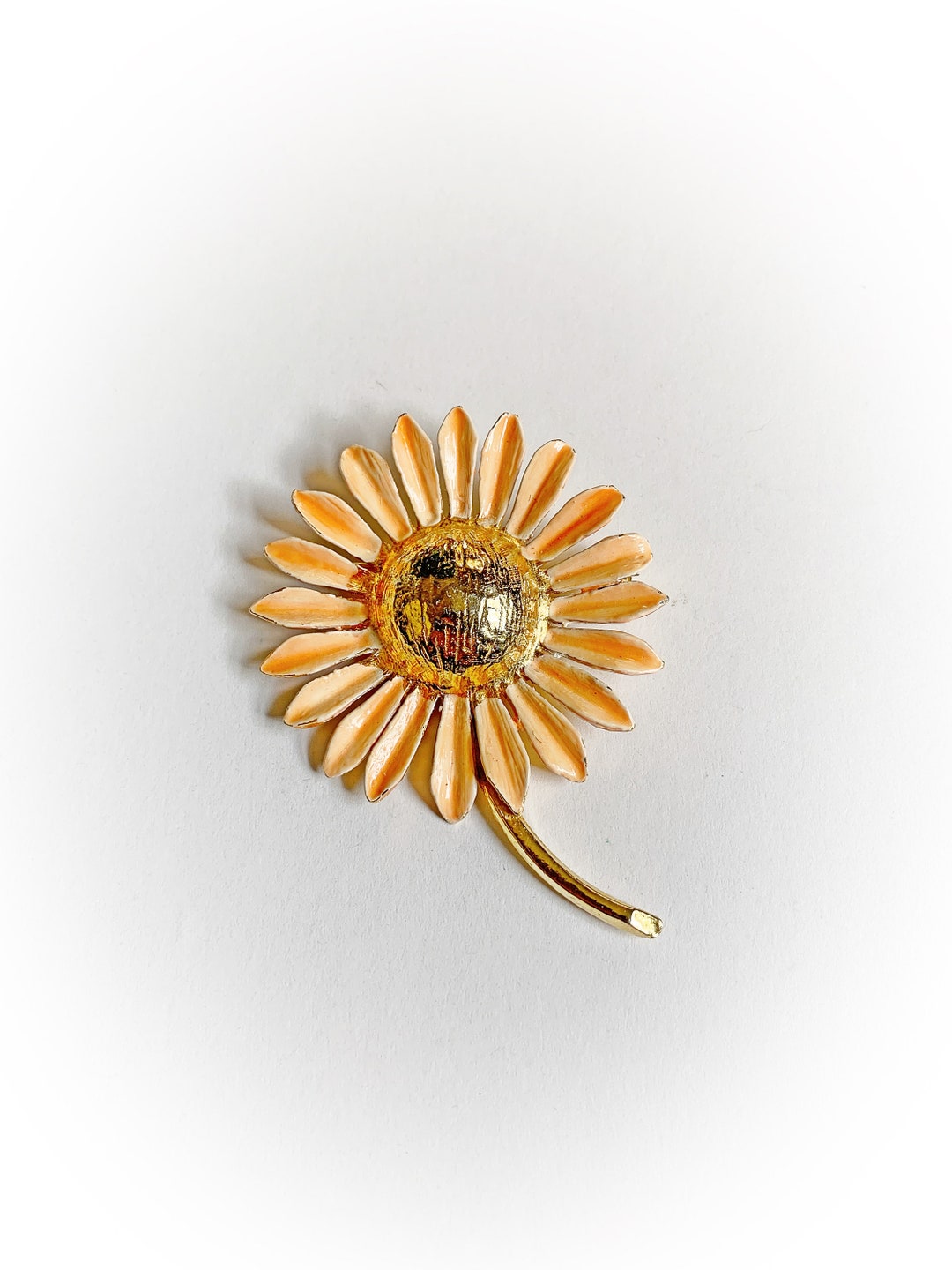 Vintage Zentall Flower Power Mod Flower Brooch Gold Tone Metal and ...
