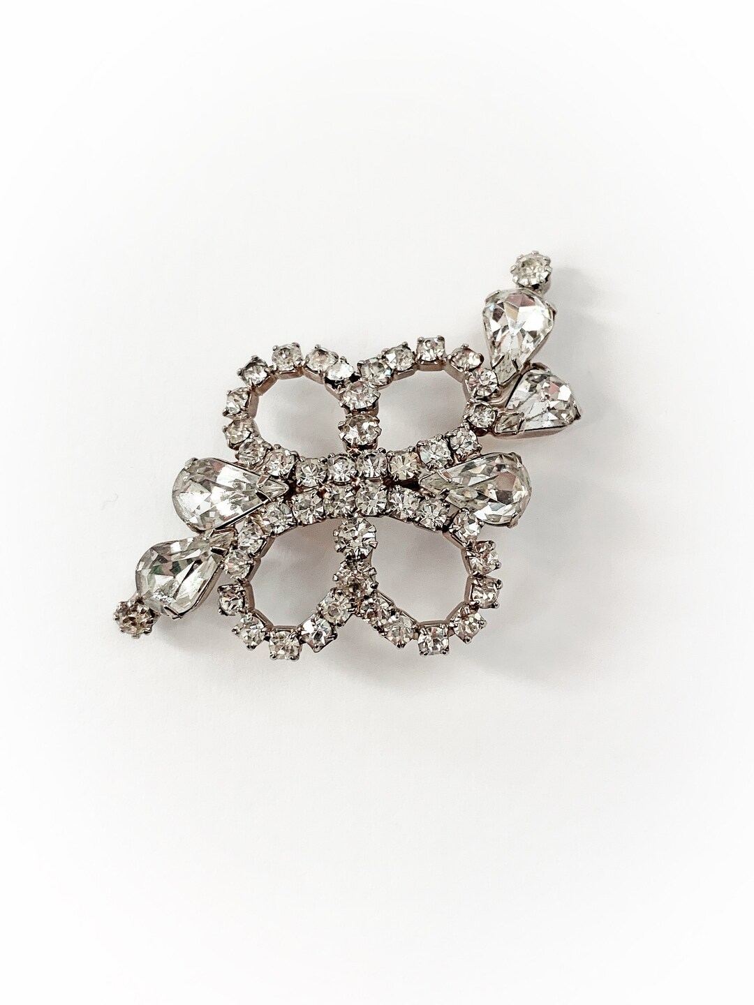 Vintage Rhinestone Loop Brooch - Etsy