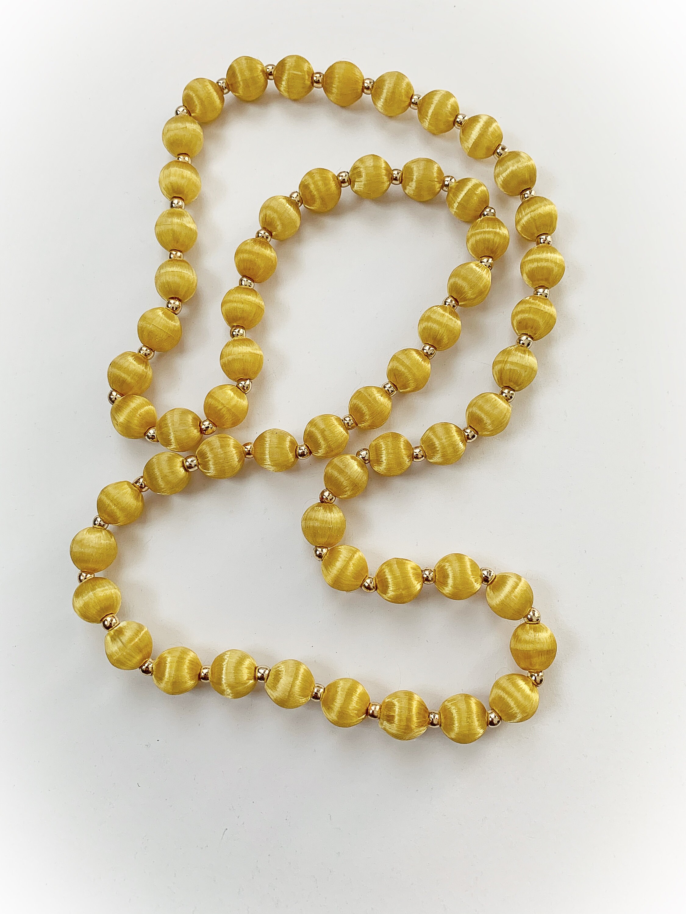 Vintage Kitsch Yellow Thread Bead Necklace | Etsy