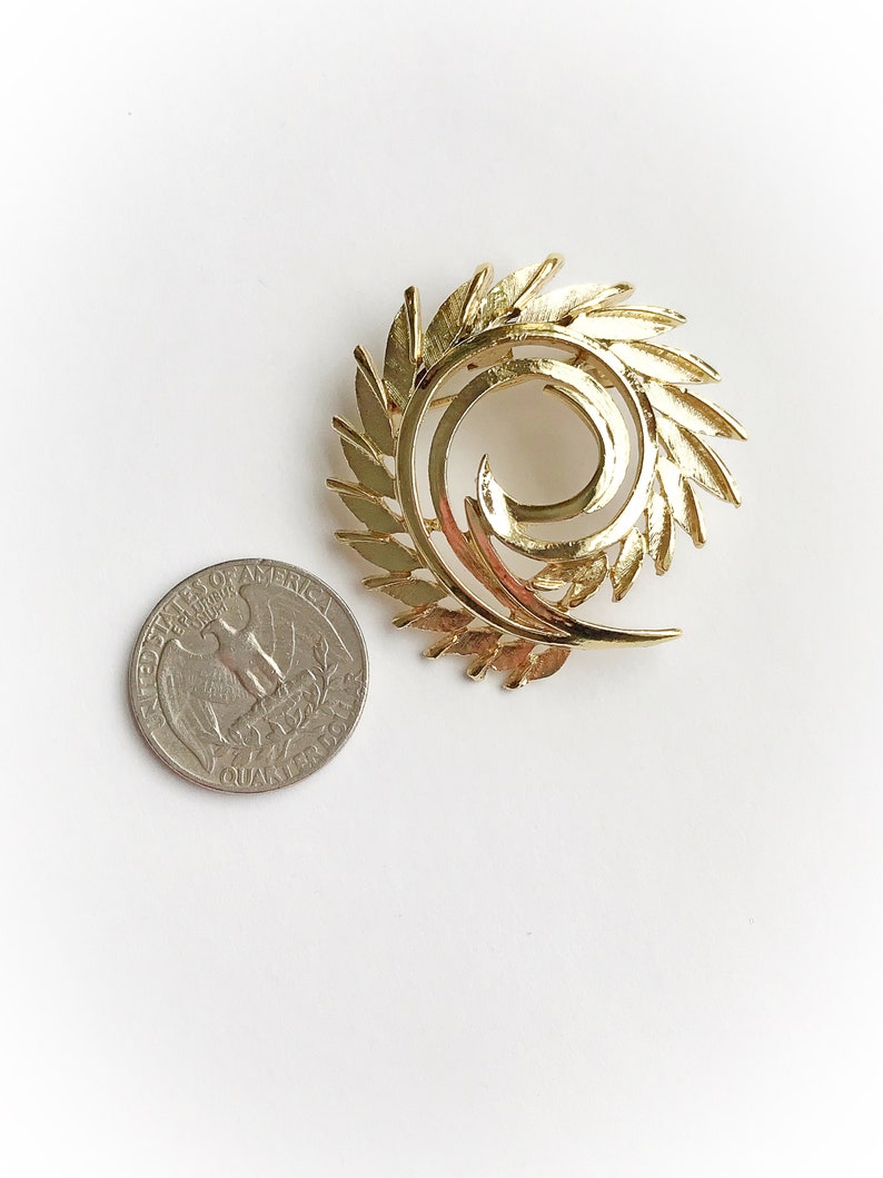 Vintage Gold Tone Metal Leaf Spiral Brooch | Etsy