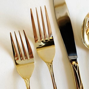 FARBERWARE FLATWARE SET - 6 Available - Etsy