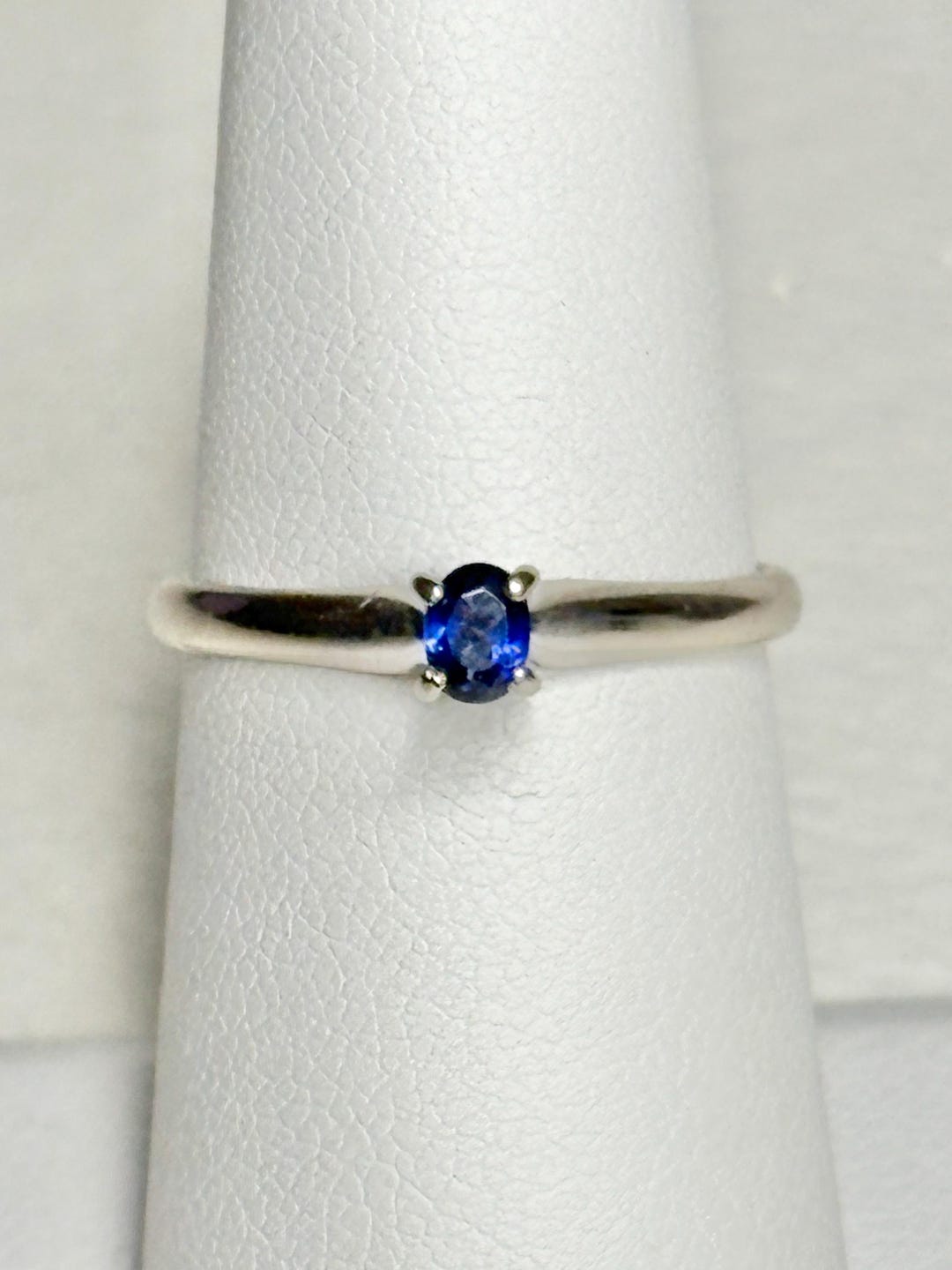 Vivid Violetish Blue Natural Sapphire Solitaire in Solid 14k White Gold ...