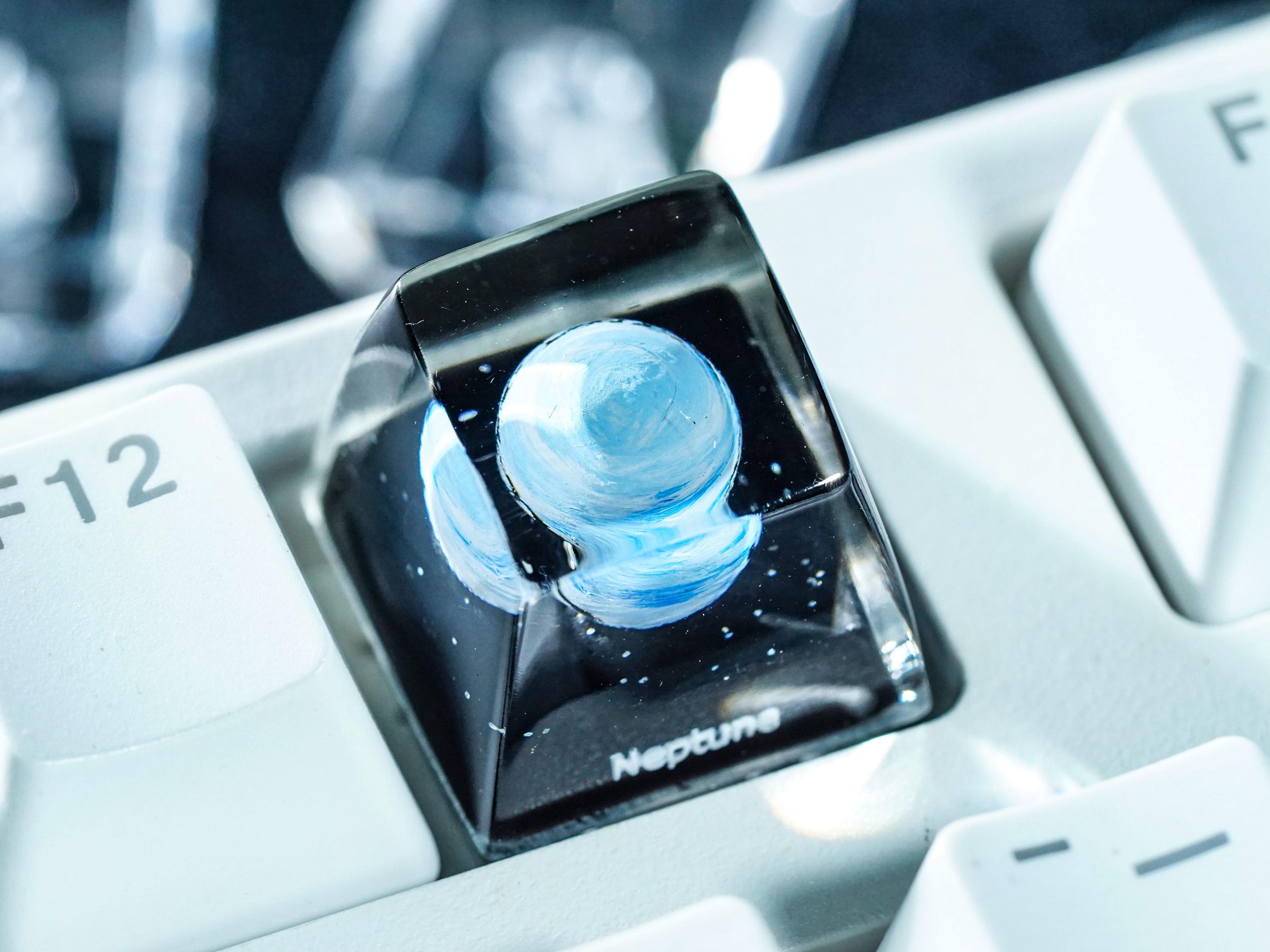 Custom Solar System Keycaps – Galaxy & Planet Resin Artisan Keycap Set ...
