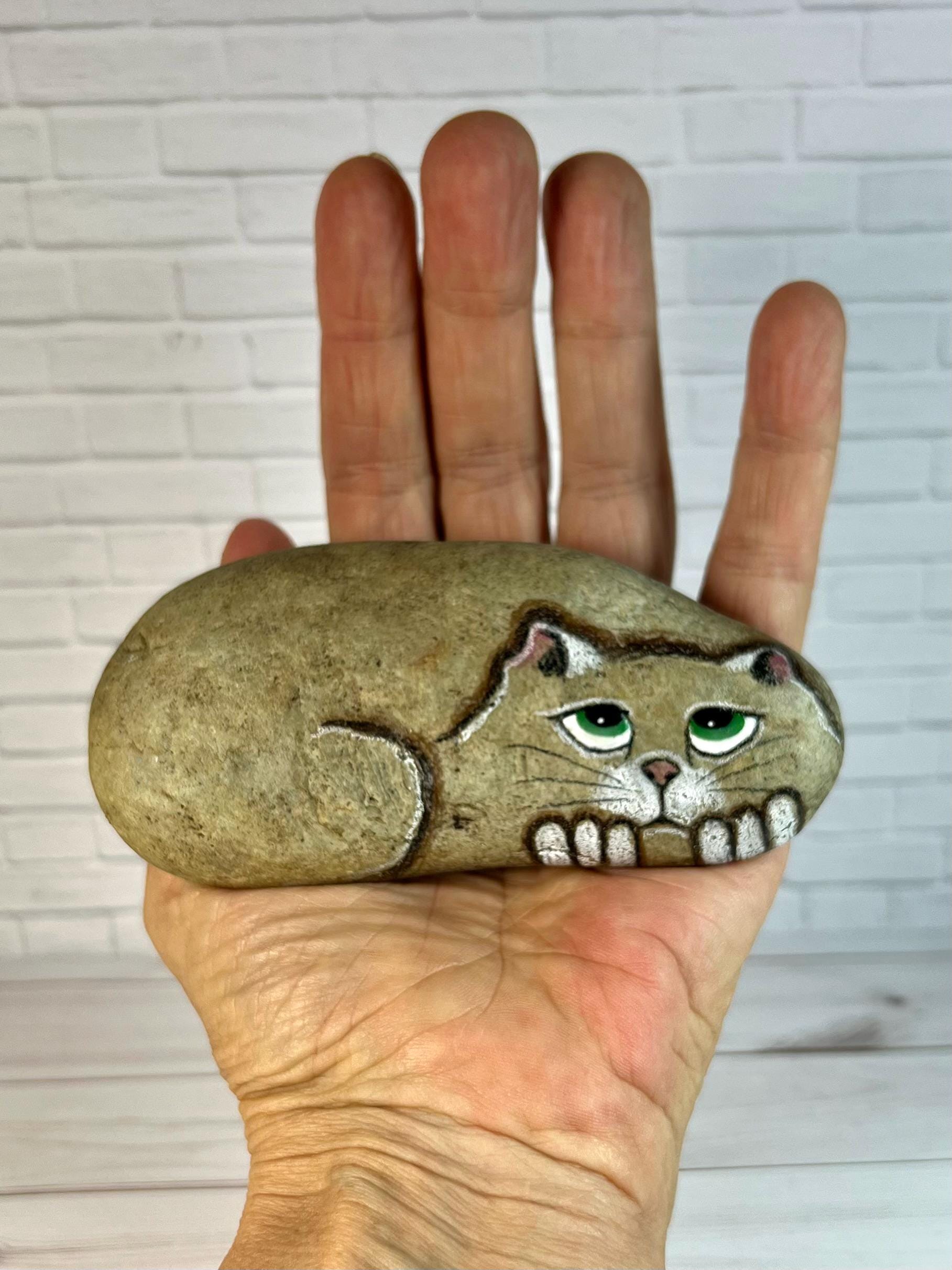 Hand Painted Natural Rock Cat. Painted Stone. Pebble Art. Cat. Rock ...