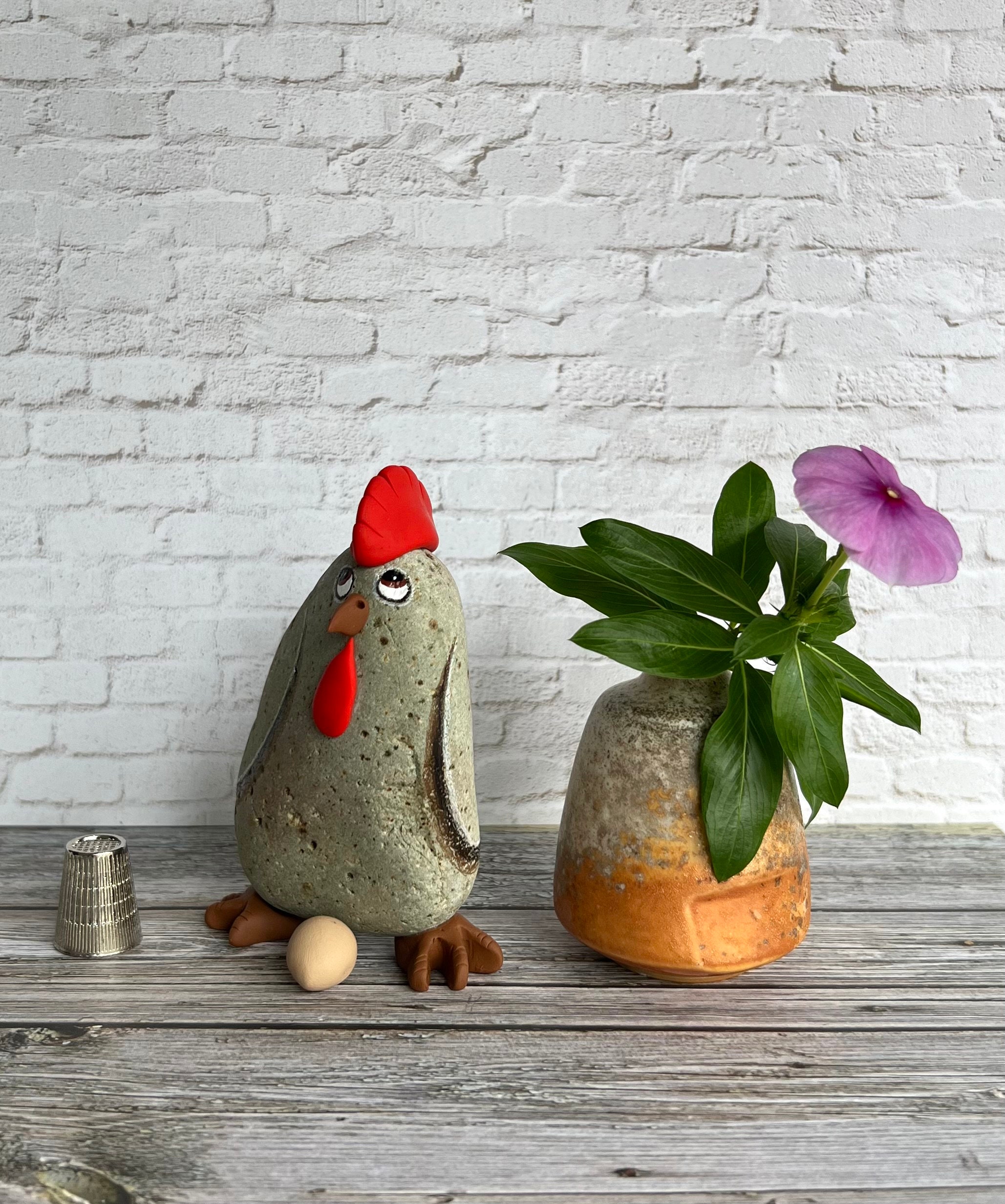 Hand Painted Natural Rock, Rock Hen. Painted Stone. Pebble Art, Rock ...