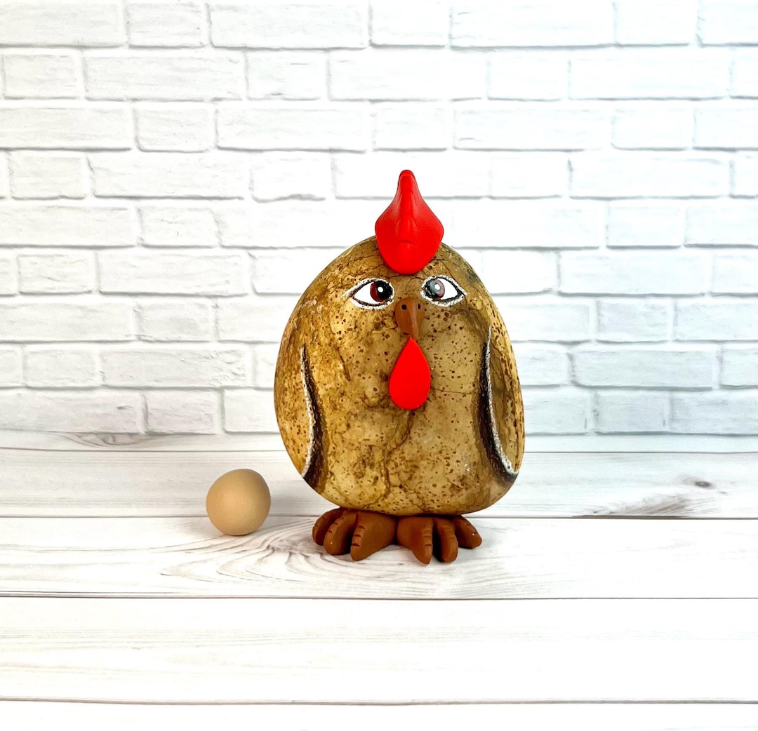 Hand Painted Natural Rock, Rock Hen. Painted Stone. Pebble Art, Rock ...