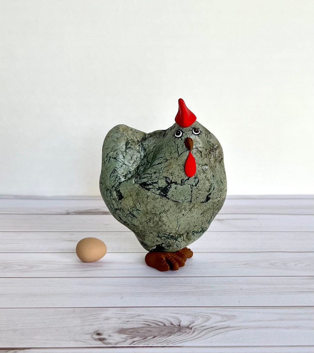 Hand Painted Natural Rock, Rock Hen. Painted Stone. Pebble Art - Etsy