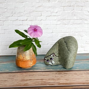 Hand Painted Natural Rock Cat. Painted Stone. Pebble Art. - Etsy