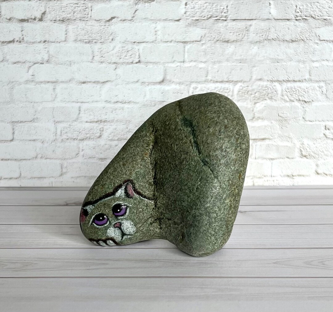 Hand Painted Natural Rock Cat. Painted Stone. Pebble Art. - Etsy