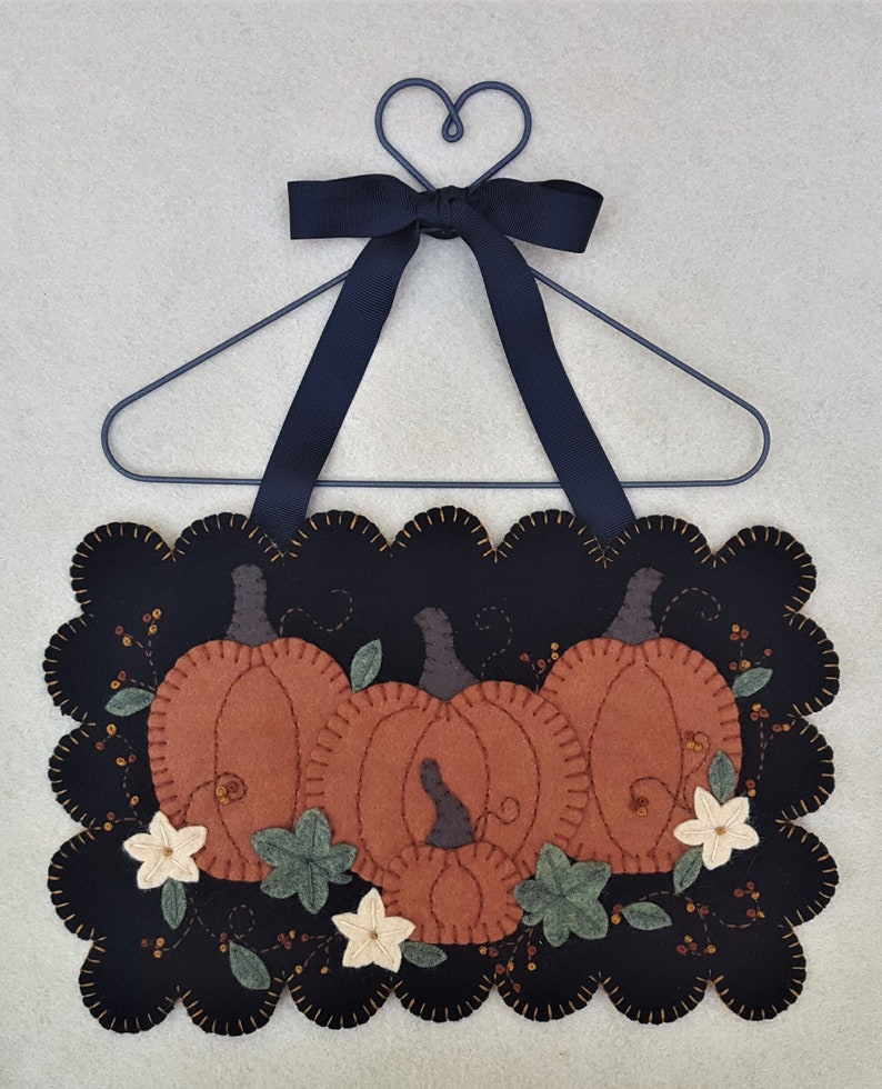 Welcome Fall Autumn Pumpkins Table/wall Mat/ DIGITAL PATTERN - Etsy