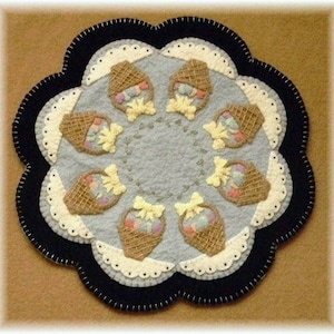Easter Baskets~ Spring Penny Rug/candle Mat MAILED PAPER PATTERN - Etsy