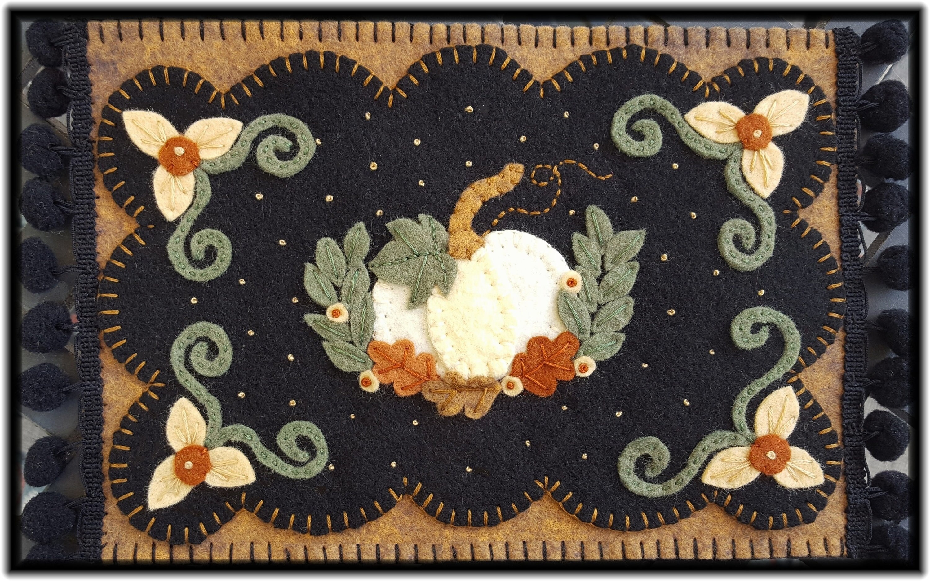 Autumn Twilightfall Pumpkin Bittersweet Penny Rug/candle Mat - Etsy