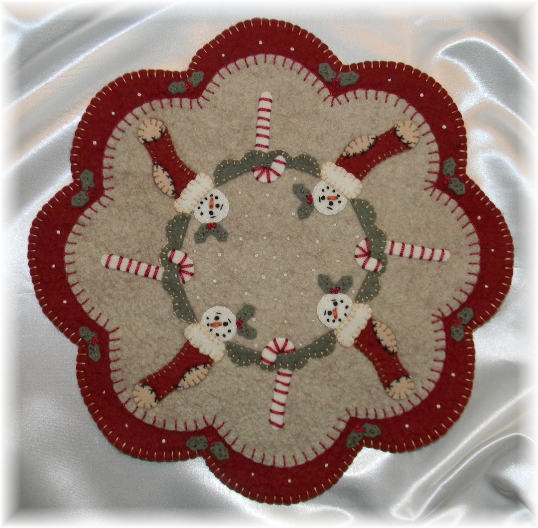 Christmas Stockings Penny Rug/candle Mat Pdf DIGITAL PATTERN - Etsy