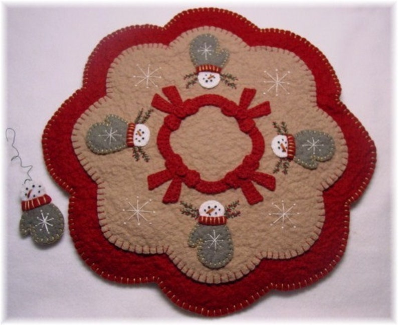 Snow Mittens Penny Rug Candle Mat MAILED PAPER PATTERN - Etsy