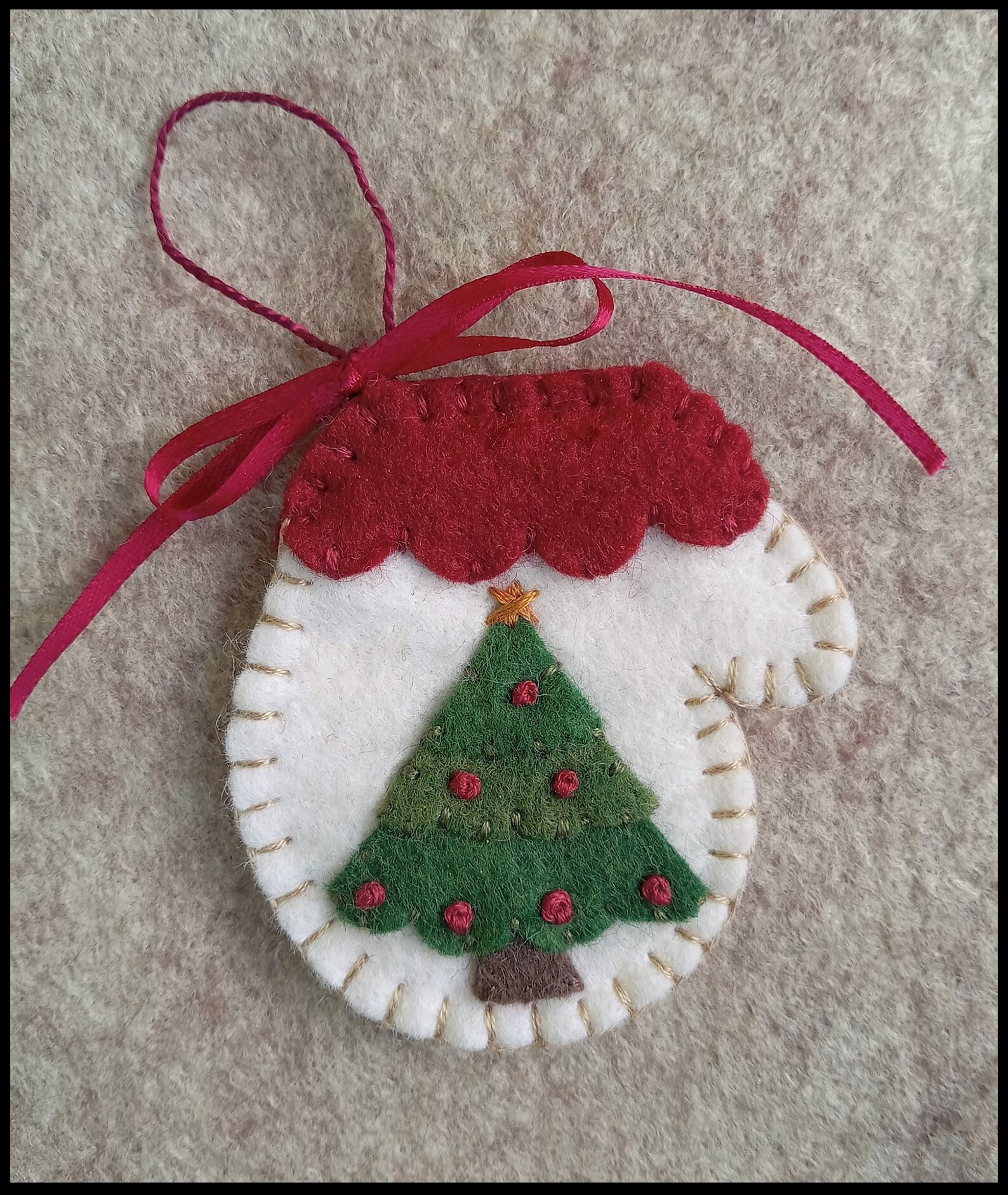 Mini Mittens/wool Applique Christmas Ornaments, Ornies /winter MAILED ...