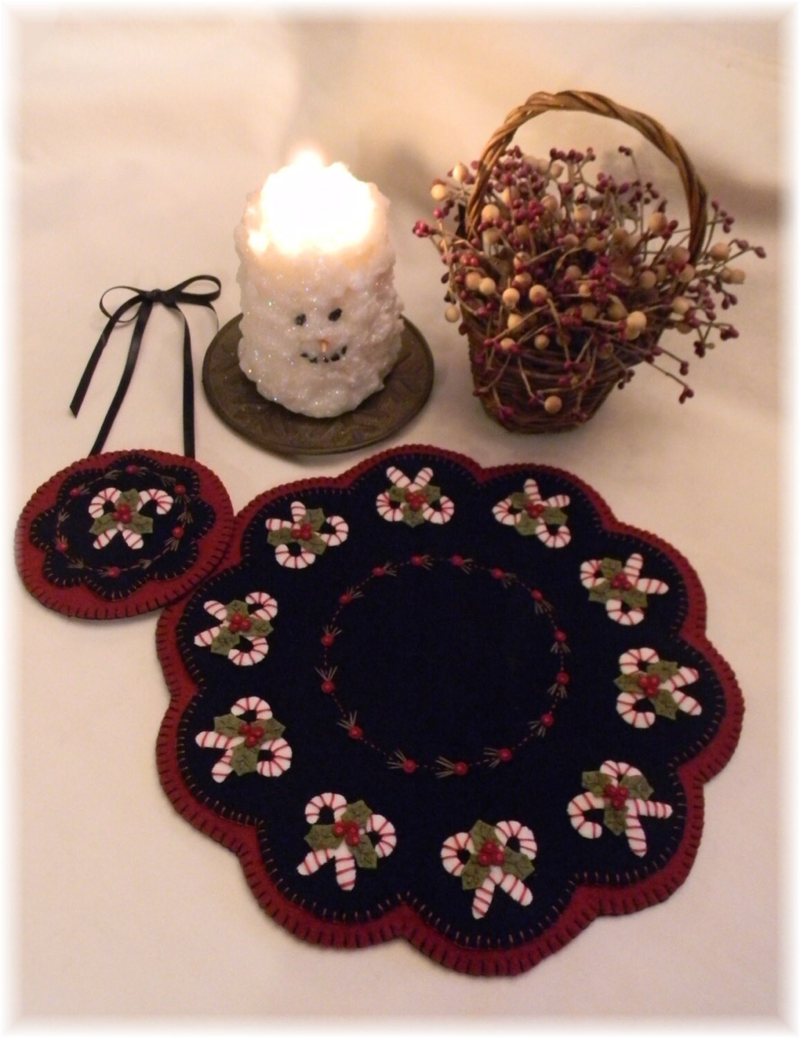 Christmas Candy Penny Rug/candle Mat With Mini Mat DIGITAL PATTERN - Etsy