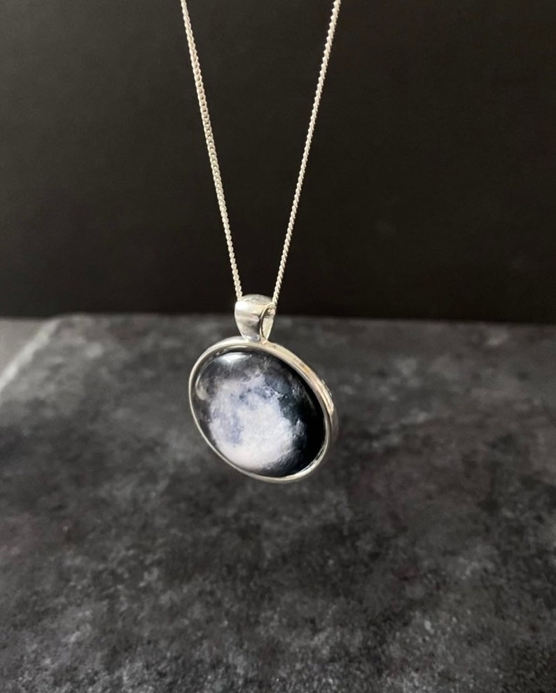 Custom Birth Moon Necklace Personalized Moon Phase Necklace - Etsy