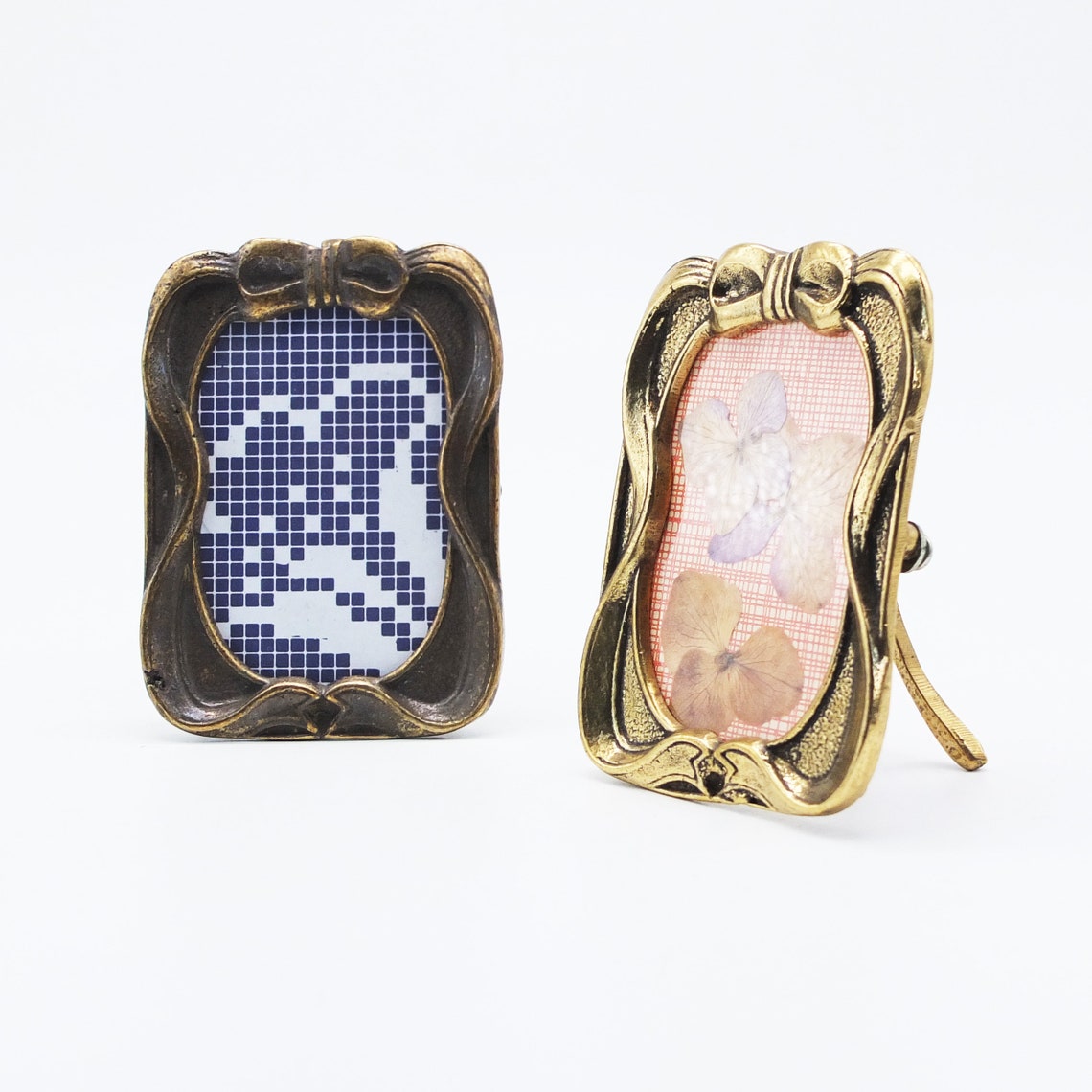 Vintage Brass Picture Frame /// Ribbon Photo Frame - Etsy