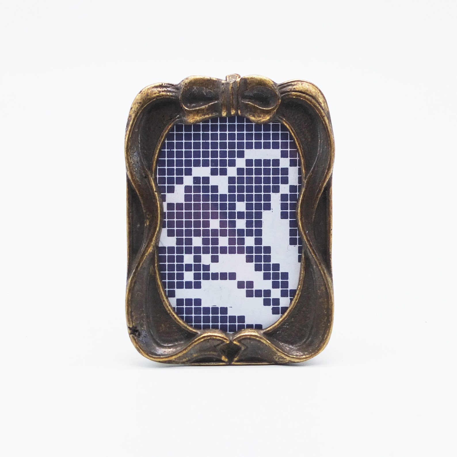 Vintage Brass Picture Frame /// Ribbon Photo Frame - Etsy