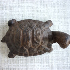 Hand Painted Cast Iron Turtle Turtle Figurine Turtle Lovers - Etsy