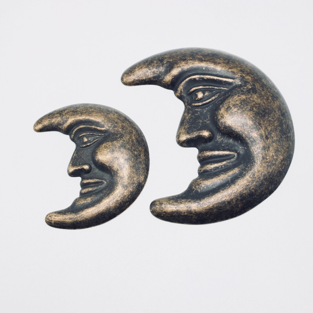 Moon on Brass Wall Decor, Brass Moon, Moon Wall Décor - Etsy
