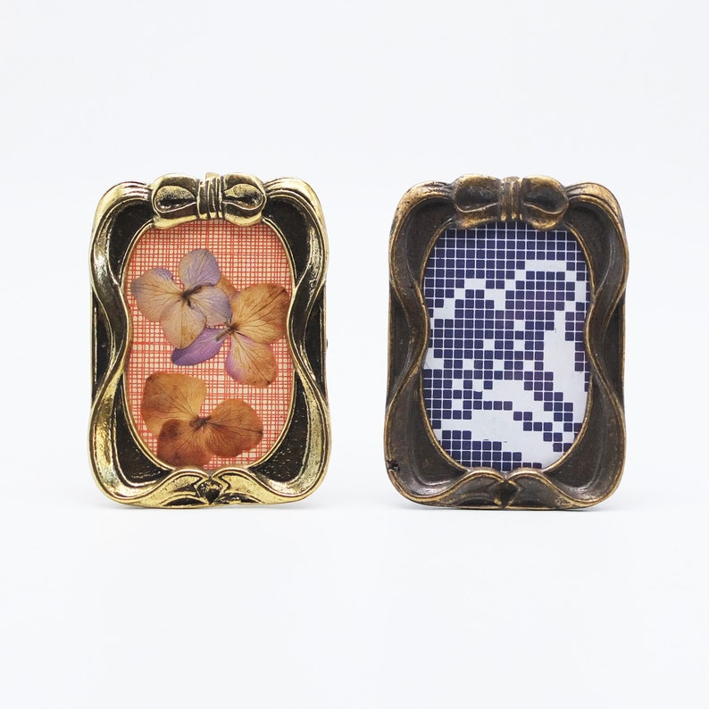 Vintage Brass Picture Frame /// Ribbon Photo Frame - Etsy