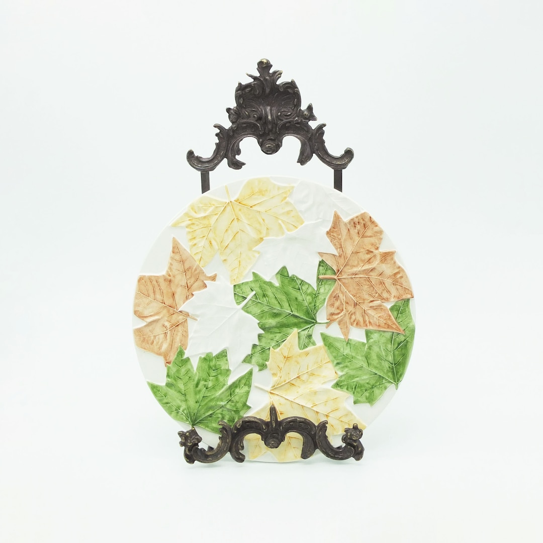 Vintage Brass Wall Plate Hanger, Plate Holder, Wall Rack for Plates and ...