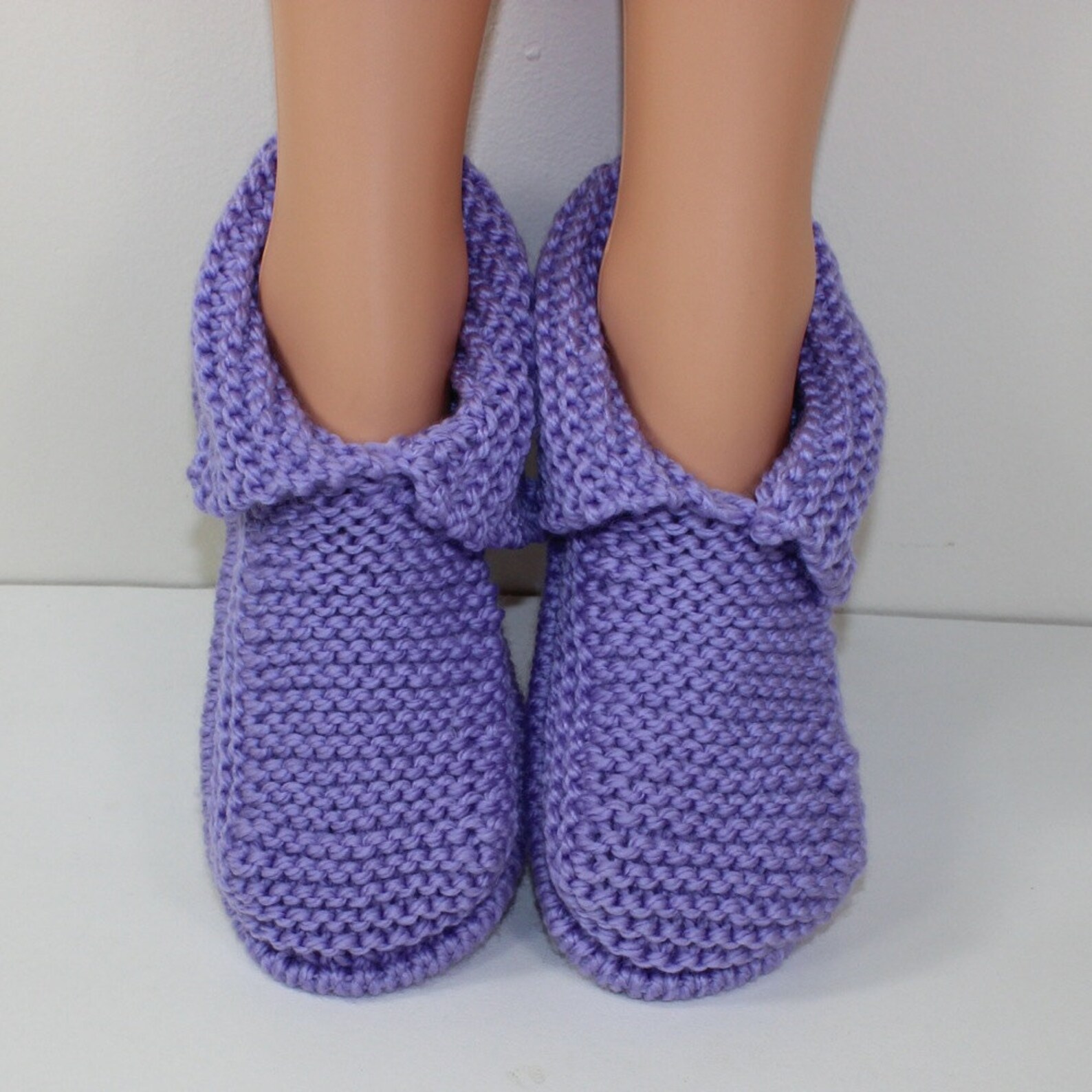 Adult Chunky Slippers Knitting Pattern by Madmonkeyknits | Etsy