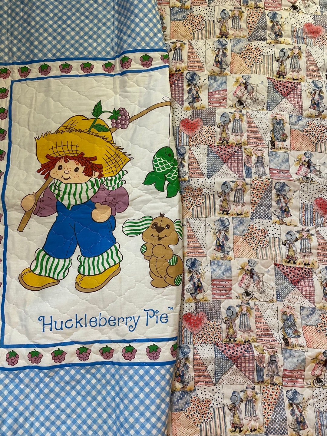 U Pick Fabric Panels Pre-quilted - 1970s Era Holly Hobbie Classic Print ...