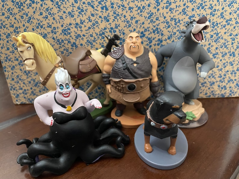 U Pick Disney Cake Topper Tangled Rapunzel Hook Hand Thug OR Maximus ...