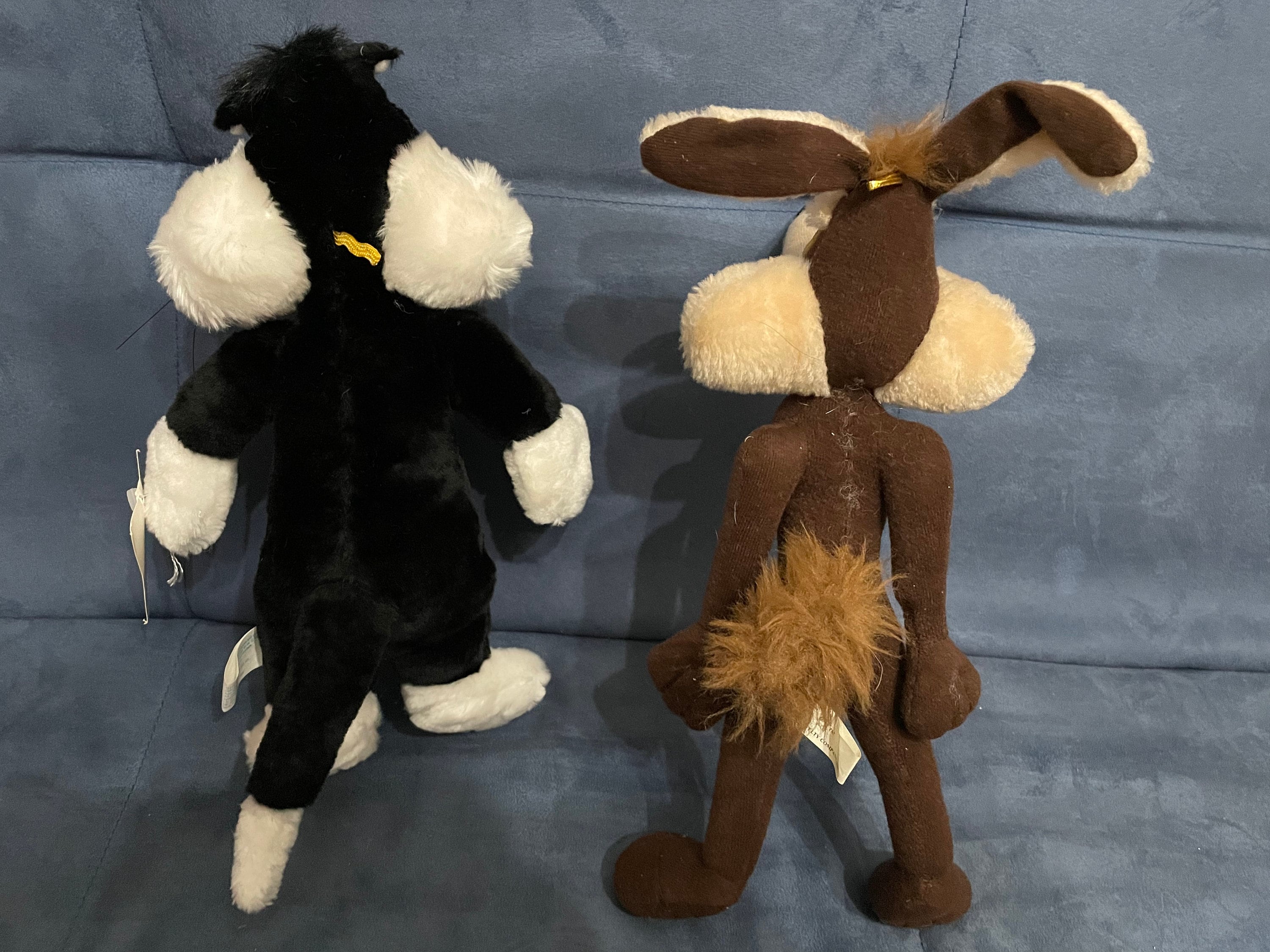 U Pick Vintage 1990s Looney Tunes Wile E Coyote OR Bugs Bunny OR ...