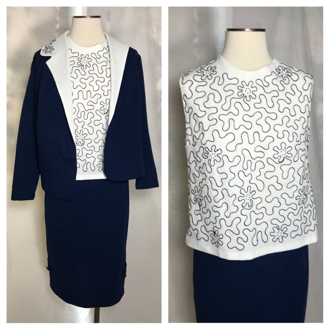 Vintage 1960s Diolen Loft Three Piece Suit Set in Navy Blue White ...
