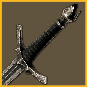 Nazgul Dagger Prop Replica: Lord of the Rings Officially Licensed ...