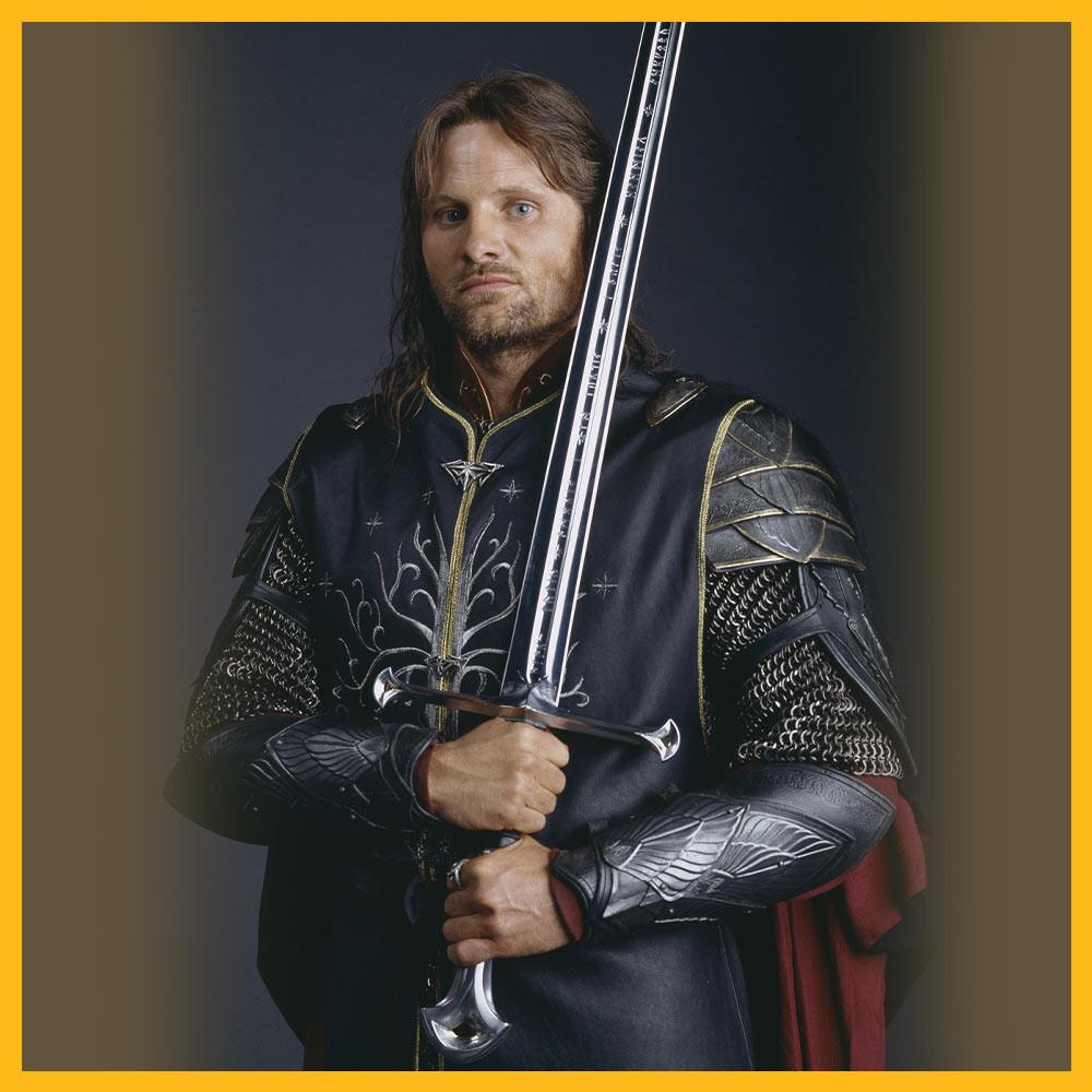 Anduril Museum Collection Replica: Lord of the Rings Flame of the West ...