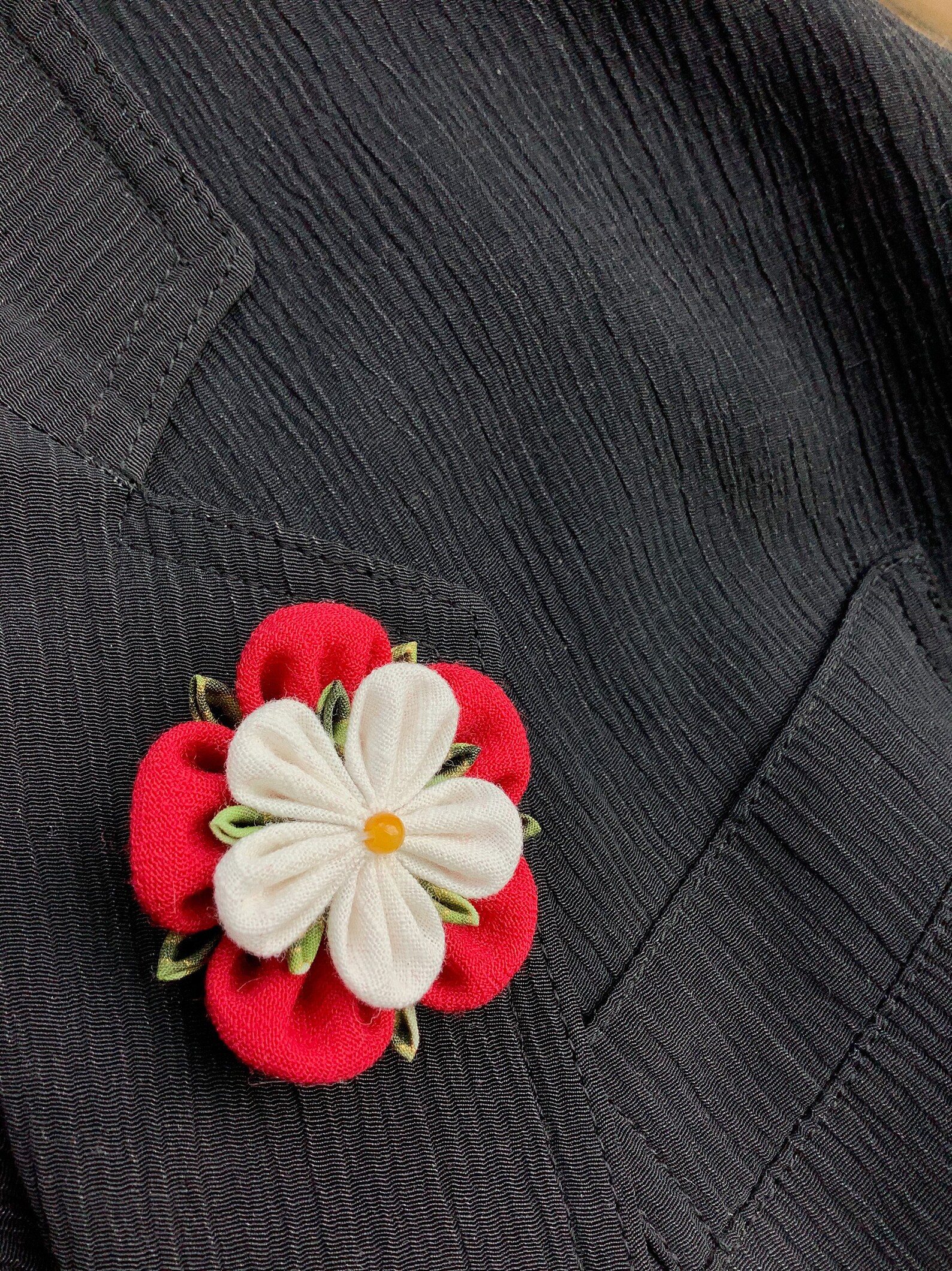 Mens Lapel Pin Flower Lapel Pin Red Lapel Flower Tudor Rose - Etsy