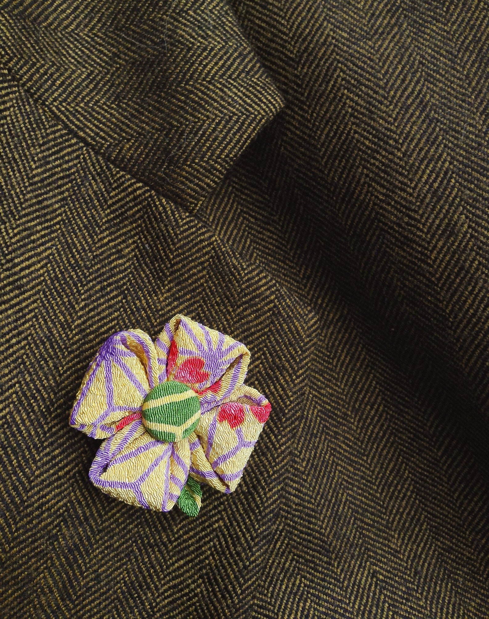 Lapel Pins Mens Lapel Pin Flower Lapel Pin Gold Silk Lapel | Etsy