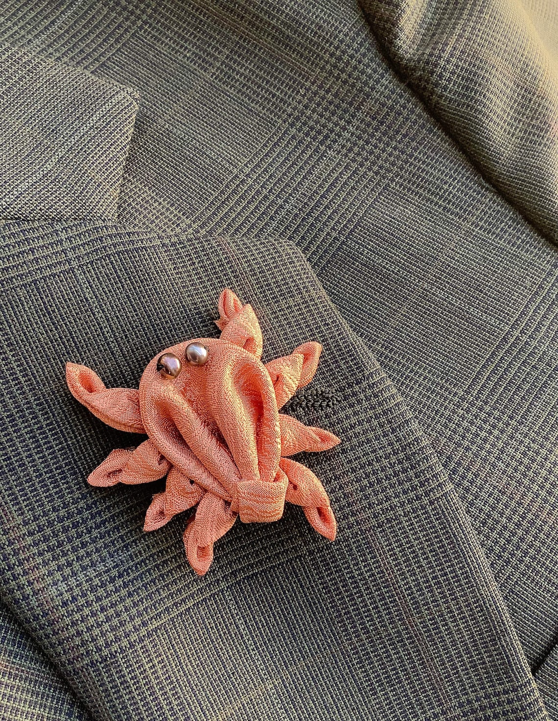 Crab Lapel Pins Mens Lapel Pin Silk Boutonniere Dungeness Crab - Etsy