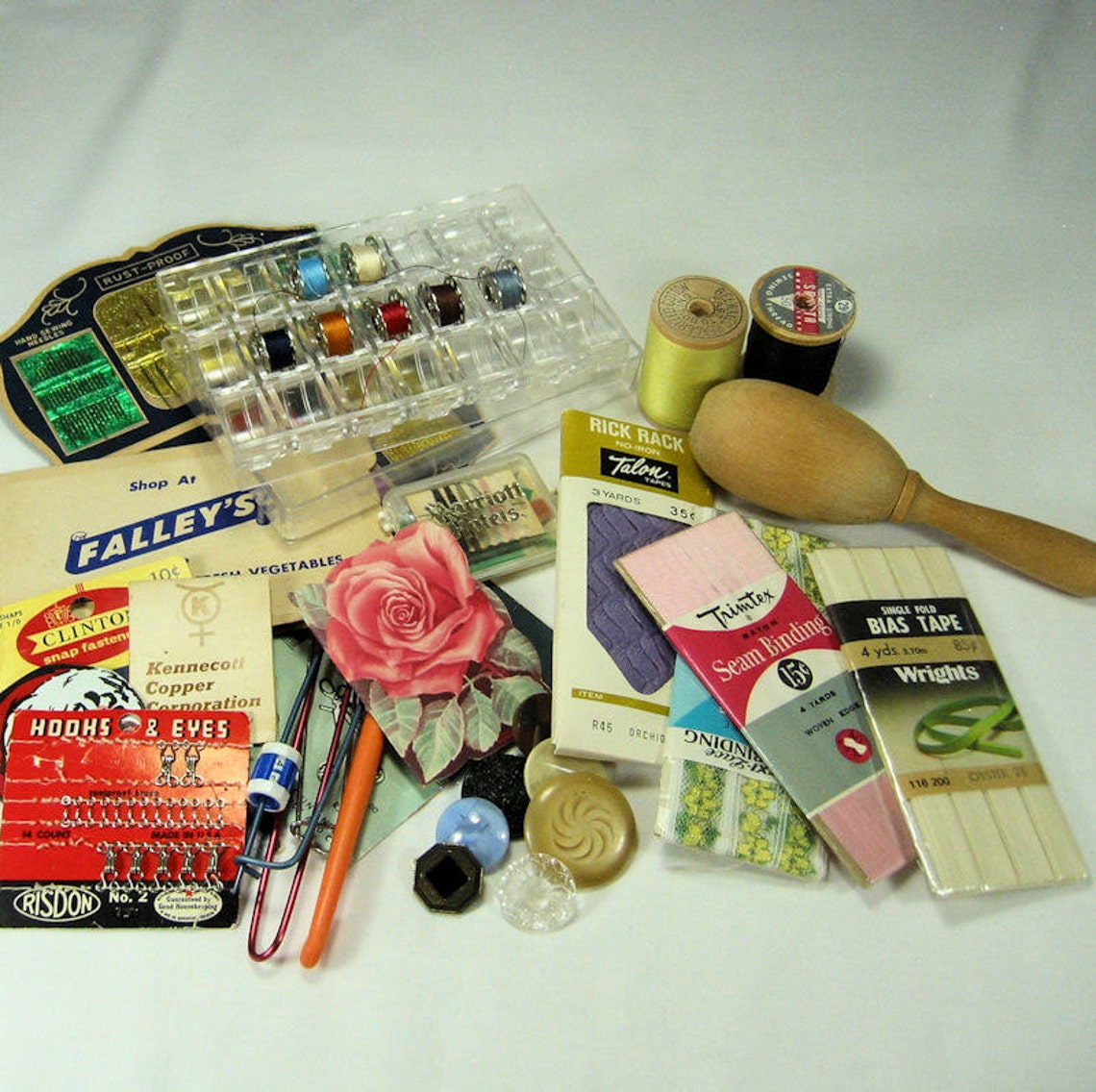 Vintage Sewing Supplies Destash Lot Reuse Repurpose Needles - Etsy