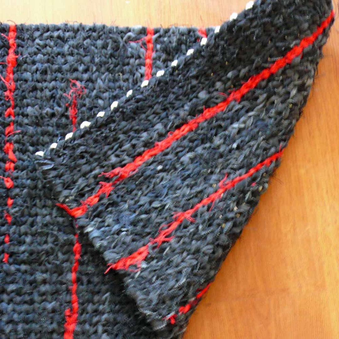 Black and Red Denim Twined Rag Rug - Etsy